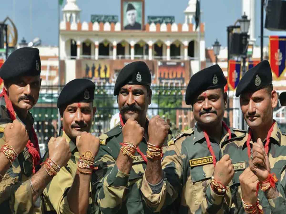 Rakshabandhan 2023 11 lakh rakhis sent from Chhattisgarh for indian ...