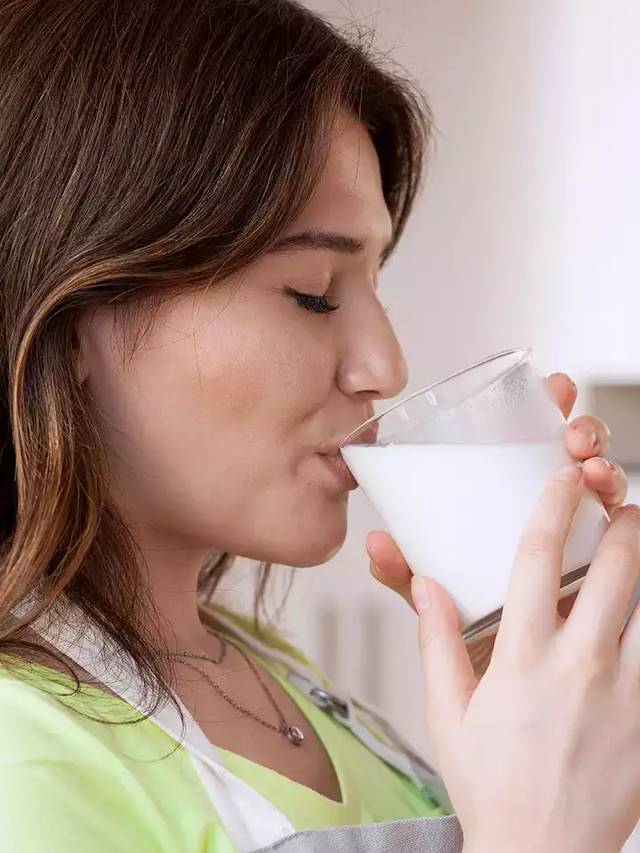 health tips drink saunf milk daily before sleep for healthy body | सोने ...