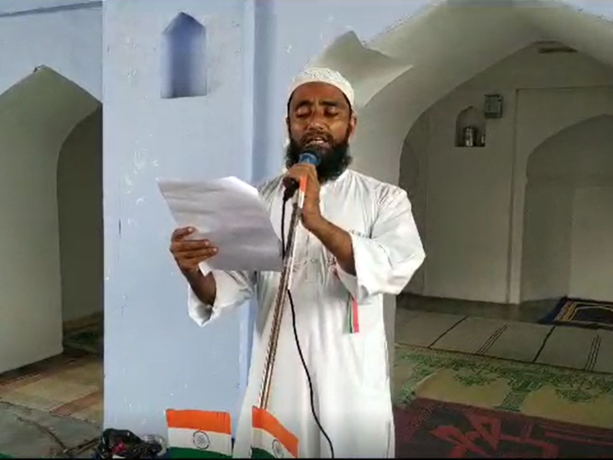 Hardoi Maulana disputed statement over freedom in India in tadiyava ...