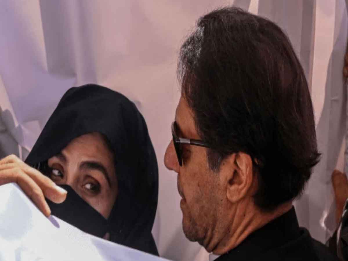 Pakistan Bushra Bibi expressed concern about safety of Imran Khan my husband can be poisoned in ...