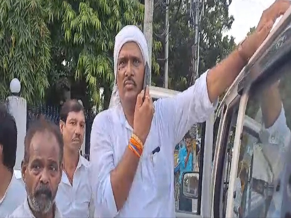 Bihar Politics RJD MLA supported KK Pathak gave advice to Education ...