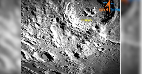 isro shares moon surface image lhdac detects good place for soft ...