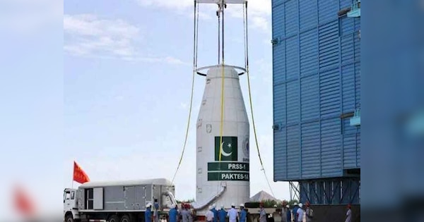 PAK left behind even in space, what is the condition of Pakistani Space ...
