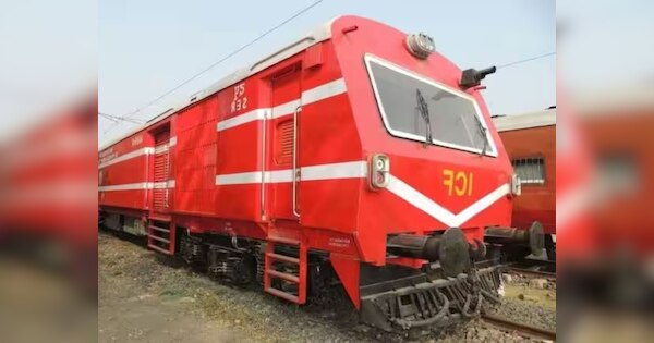 Highest Priority Trains In India over Shatabdi Express or vande bharat President train and ARME ...