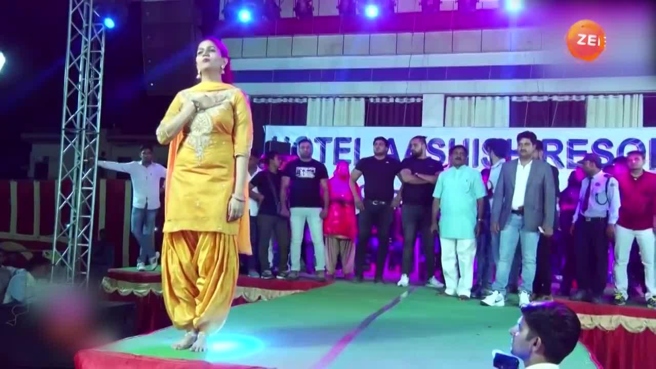 Viral Sapna Choudhary Awesome Dance Video On Famous Haryanvi Song