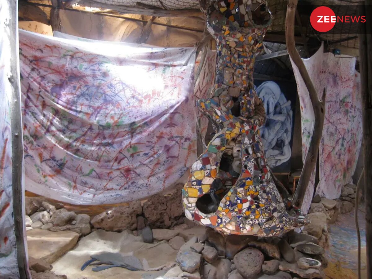 Shocking: man built unique house by collecting old scrap materials ...