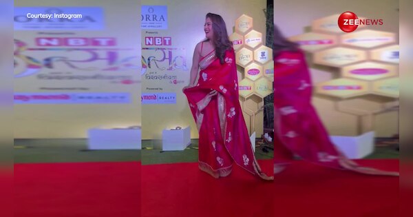 49 year Kajol stuns in red saree shows cleavage in deepneck | Kajol ने ...