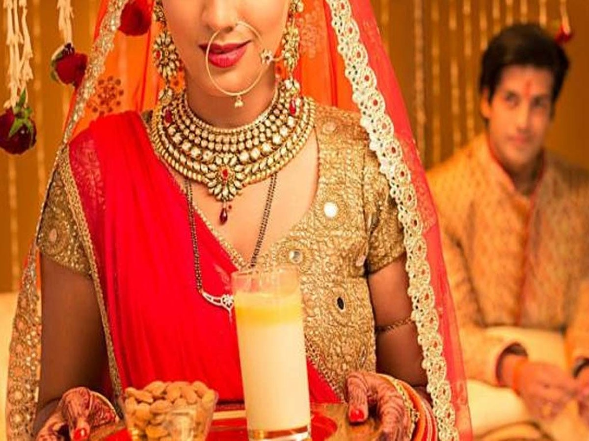 lifestyle news These 7 misconceptions related to wedding night suhagrat ...