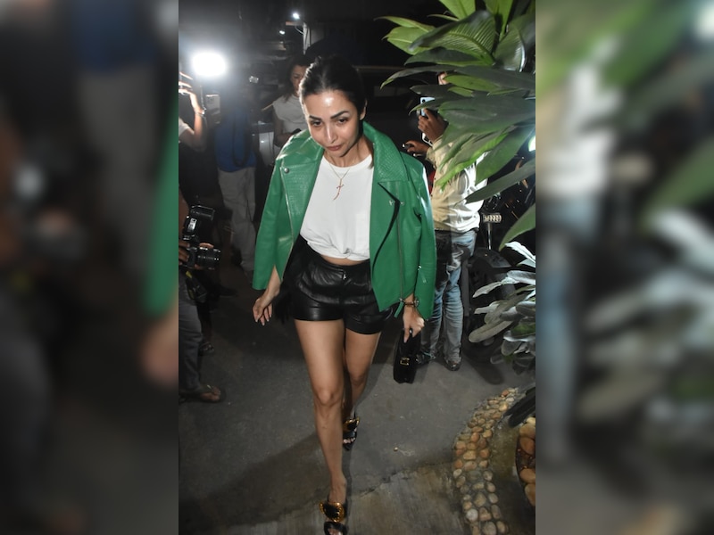 Malaika arora look super hot in black shorts with white crop top and ...