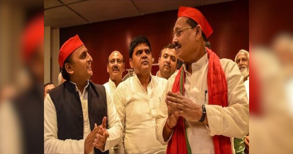 big blow to samajwadi party MLA ramakant yadav from Azamgarh Allhabad ...