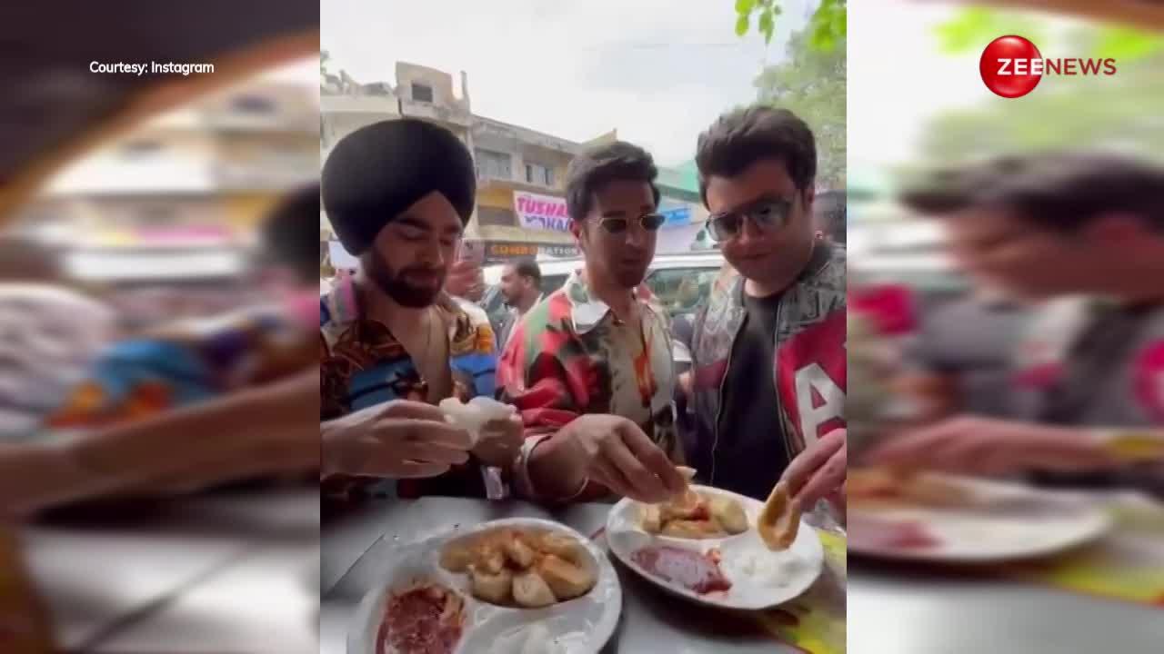 fukrey 3 in delhi varun sharma pulkit samrat eating crunchy momos delhi ...