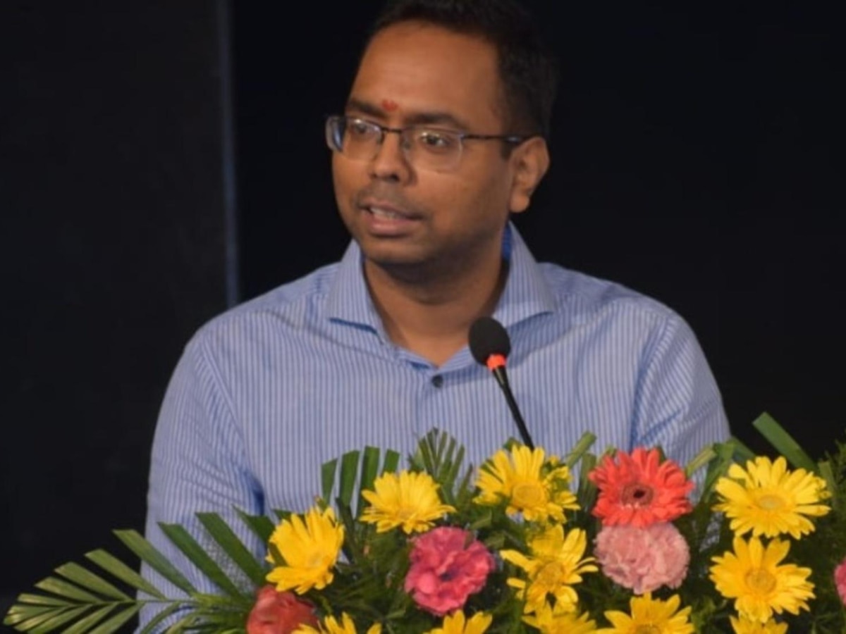 ias govind jaiswal success story wiki biography upsc rank | पिता को ...