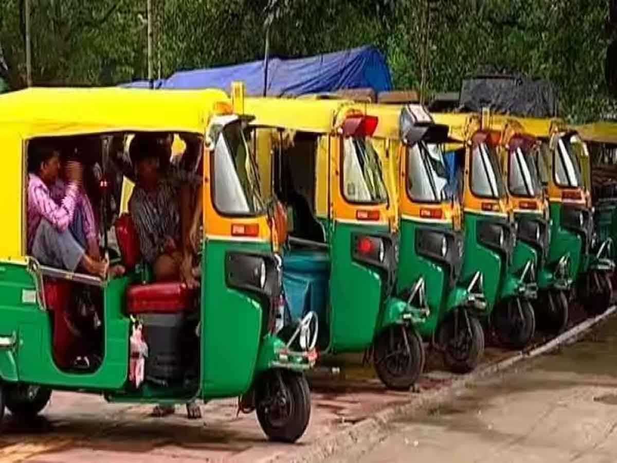 Delhi government directs to install GPS tracking in all auto-rickshaws ...