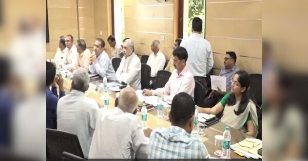 Jaipur News Twenty point program is very important for social ...