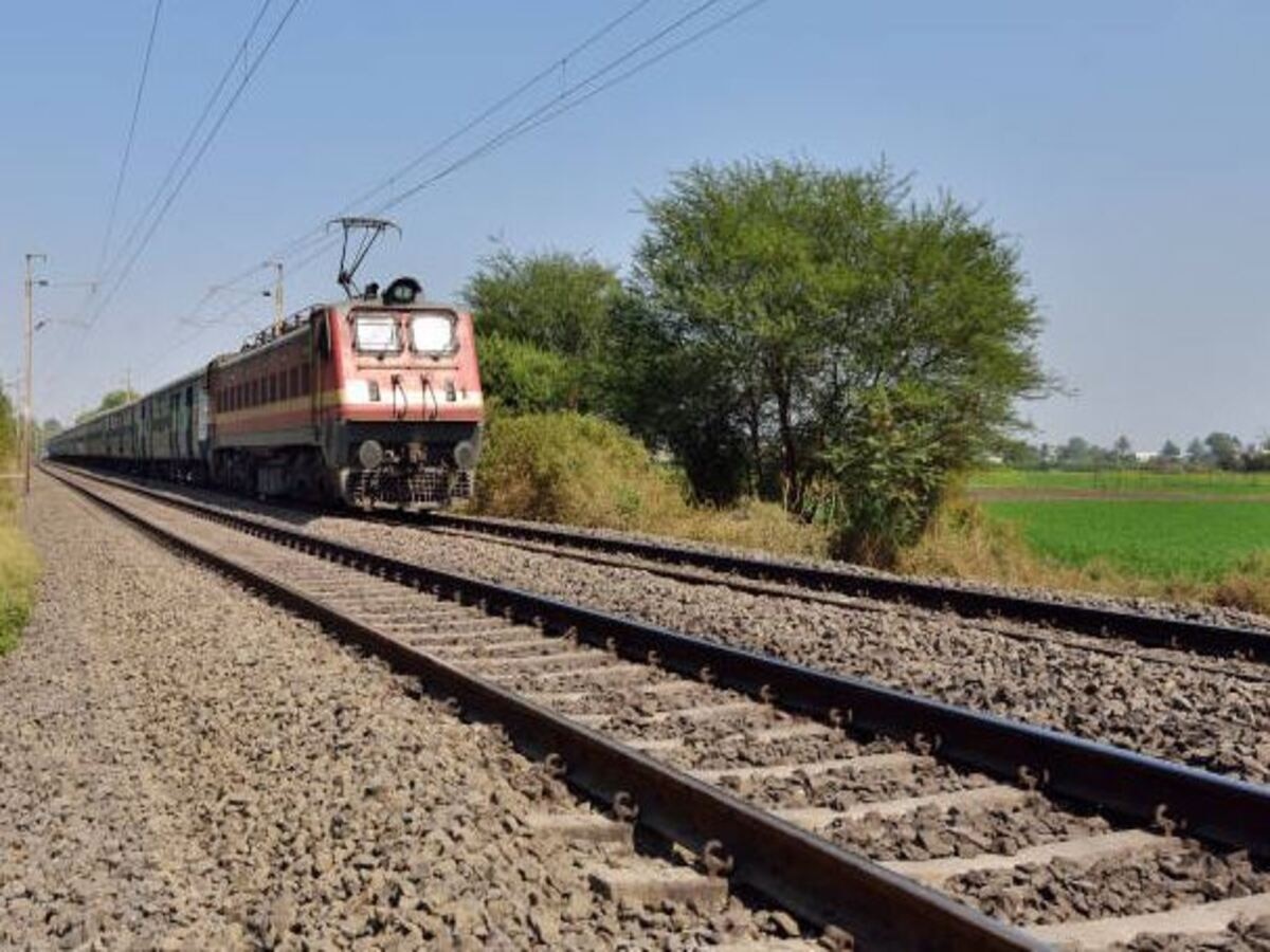 Railway Track Science: ପ୍ରବଳ ବର୍ଷା ହେଉ କିମ୍ବା ଦ୍ରୁତ ଗତି, ରେଳ ଧାରଣାରୁ ...