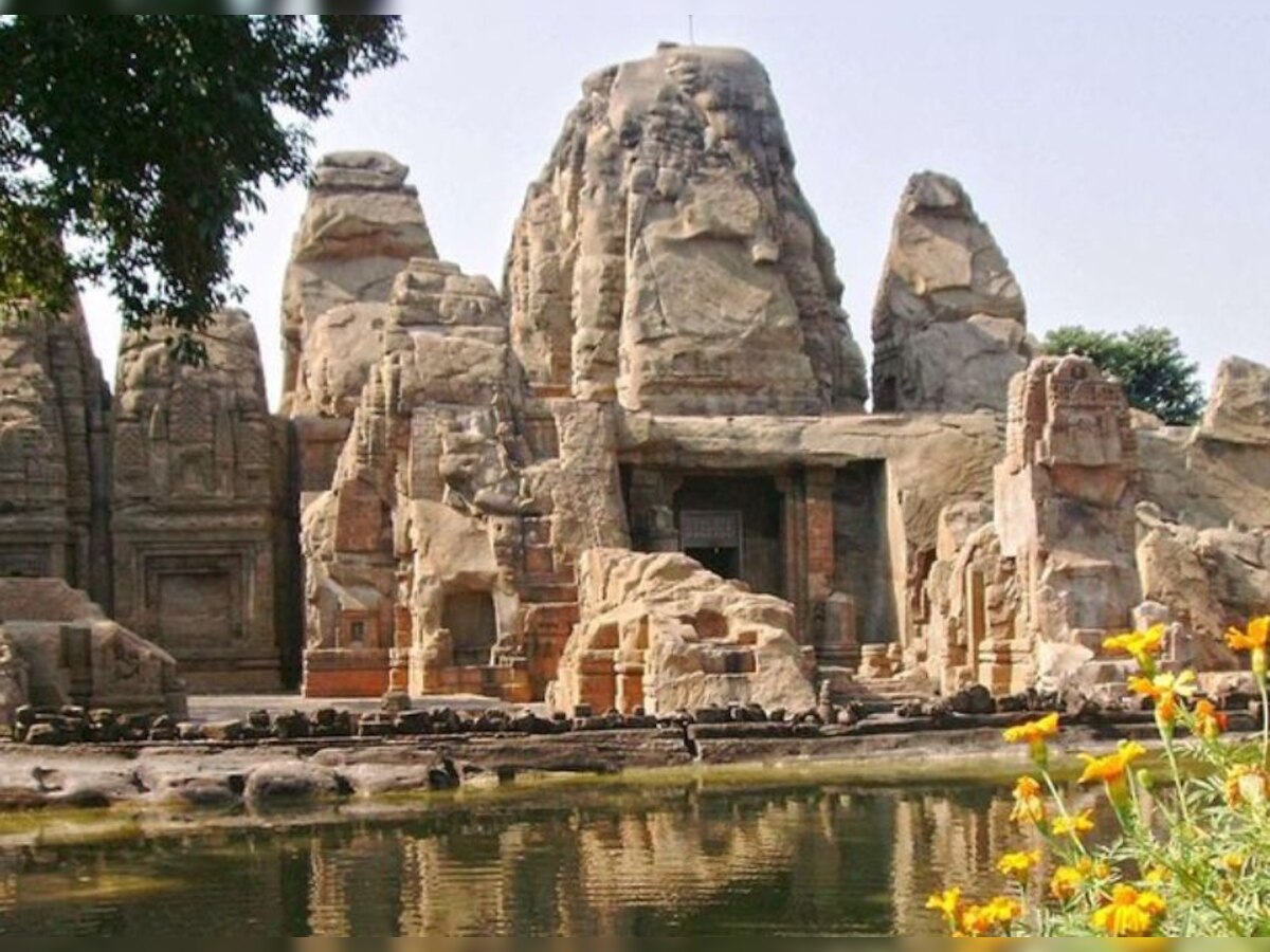 Famous places in Kangra: हिमाचल प्रदेश के टूरिस्ट कैपिटल कांगड़ा में ...