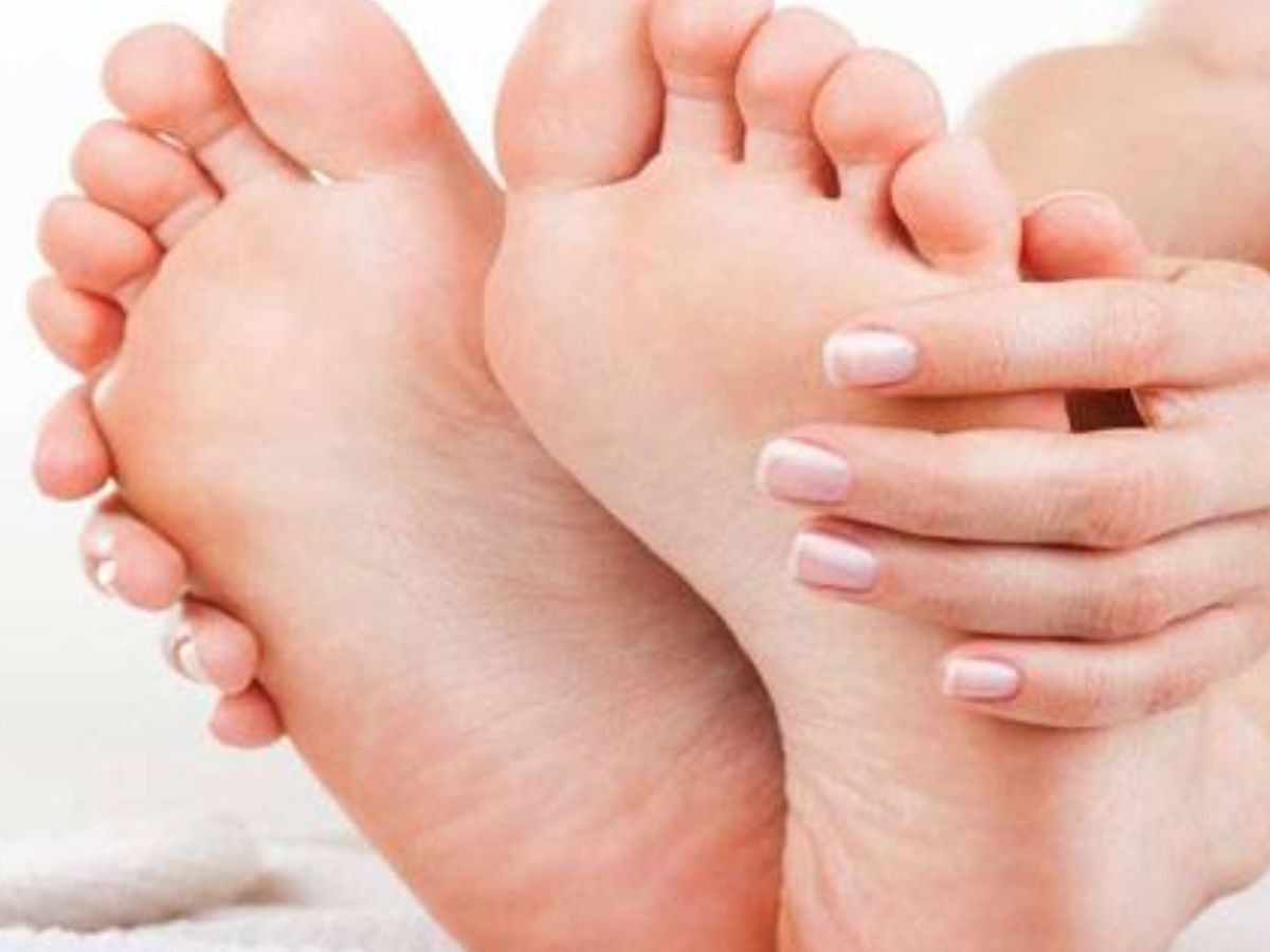 Cracked Heels Remedies how to get rid of cracked heels fati adiya ka ...