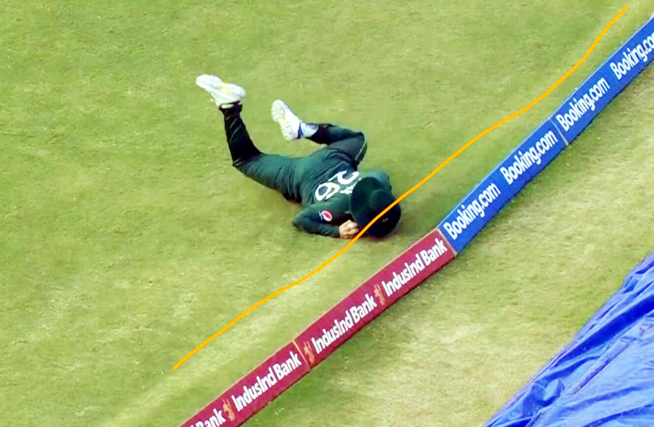 World Cup 2023 Pakistan Caught Cheating Boundary Rope Controversy Video ...
