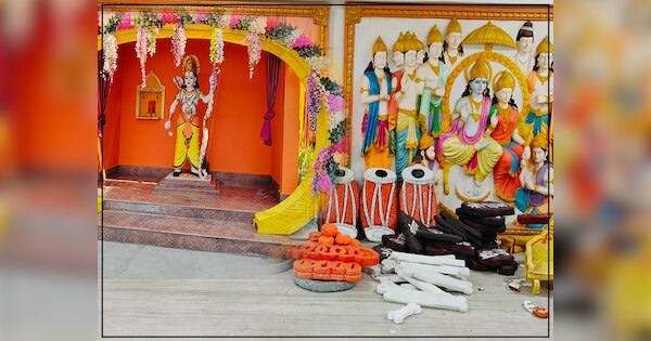 luckhnow 500 years old Aishbagh ramleela starts from 26th october ravan ...