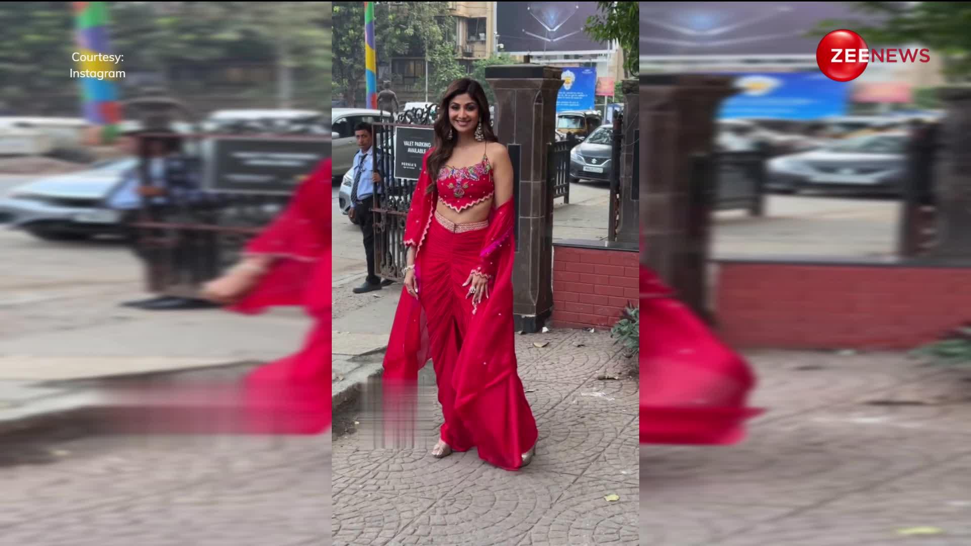 cleavage shilpa shetty wore a red dress showing her sexy figure ...
