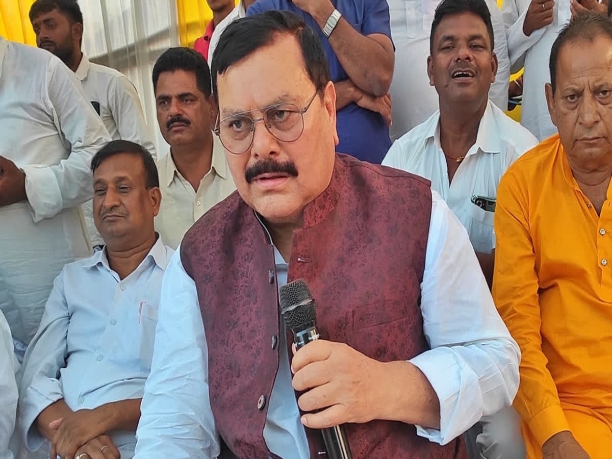 Minister Surendra Yadav attack on PM Modi said Dont know the platform ...