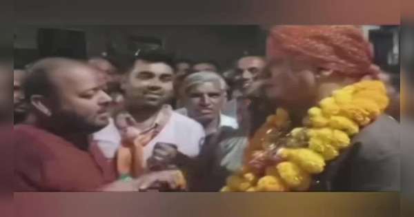 MP Election Video Jawara Assembly Seat BJP Candidate Rajendra Pandey ...