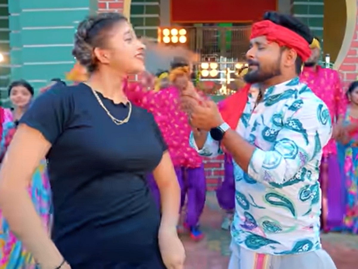 Tuntun Yadav New Song Dudh Ke Vyapari Video viral| Bhojpuri News: 'दूध ...