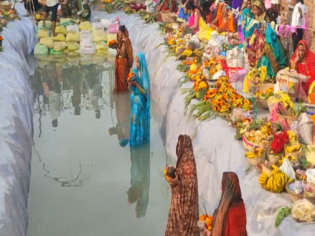 Delhi Chhath Ghat Puja will start with sunset devotees started reaching ...