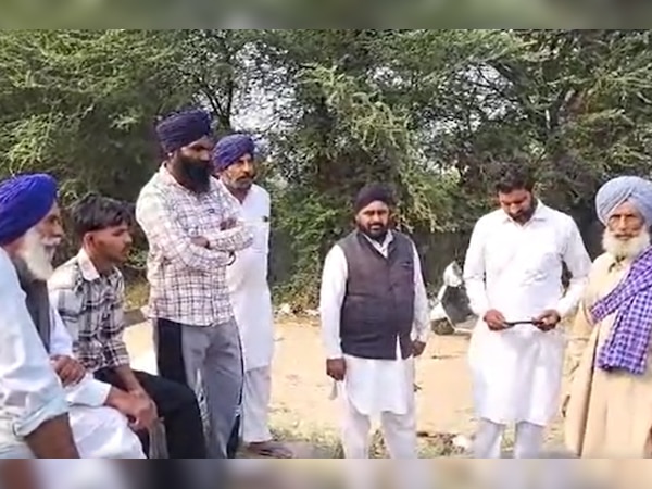 Firozpur road accident News in hindi bike hit by a vehicle three boys ...
