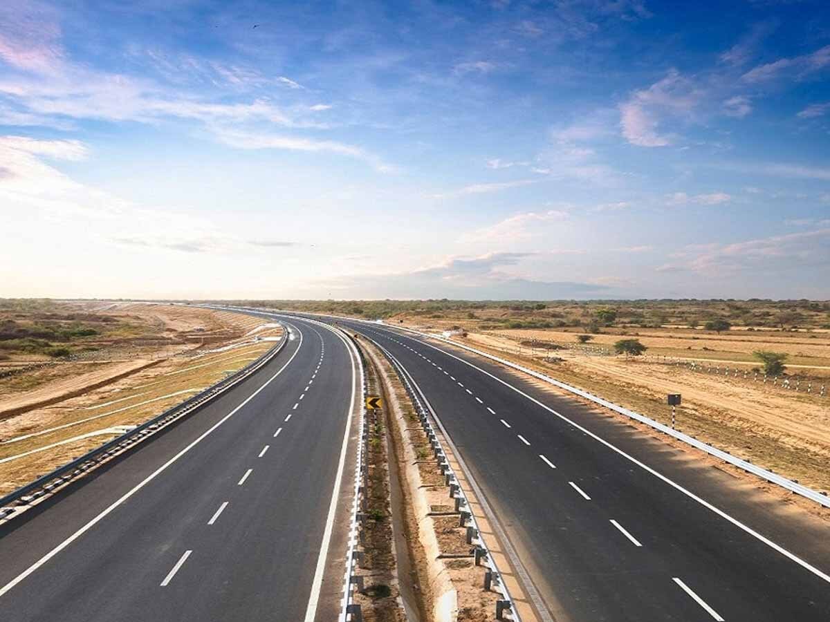 uttar pradesh yogi govt plan for industrial corridors | योगी सरकार इन 5 एक्सप्रेसवे के किनारे ...