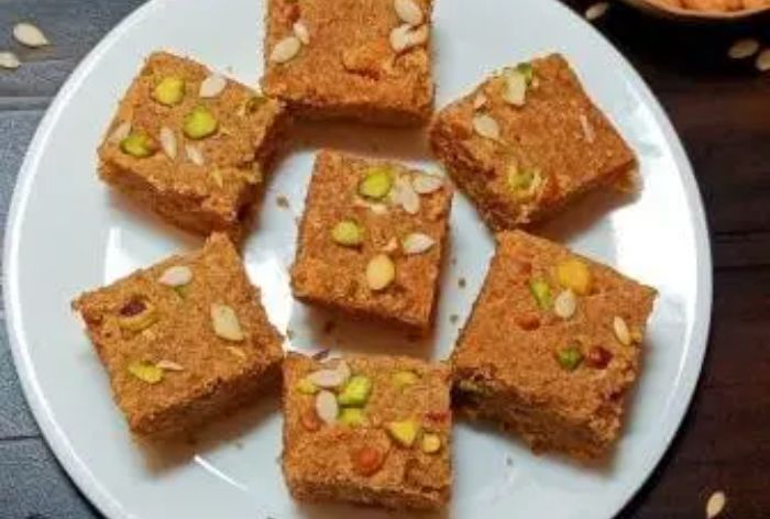Amazing taste of famous Rajasthani sweets | चखें लाजवाब राजस्थानी ...