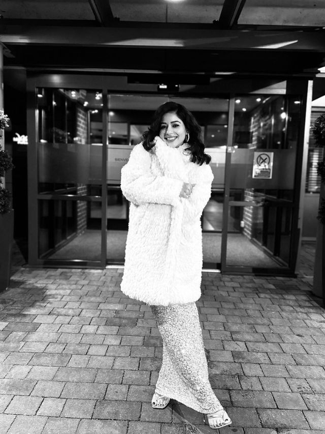 Tania Latest Photos: तानिया ने एक बार फिर अपने ग्लैमरस लुक से जीता फैंस ...