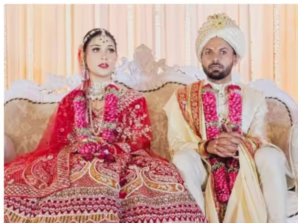 Mukesh Kumar is going get married to Divya Singh today in Gorakhpur Cricketer Mukesh and divya ...