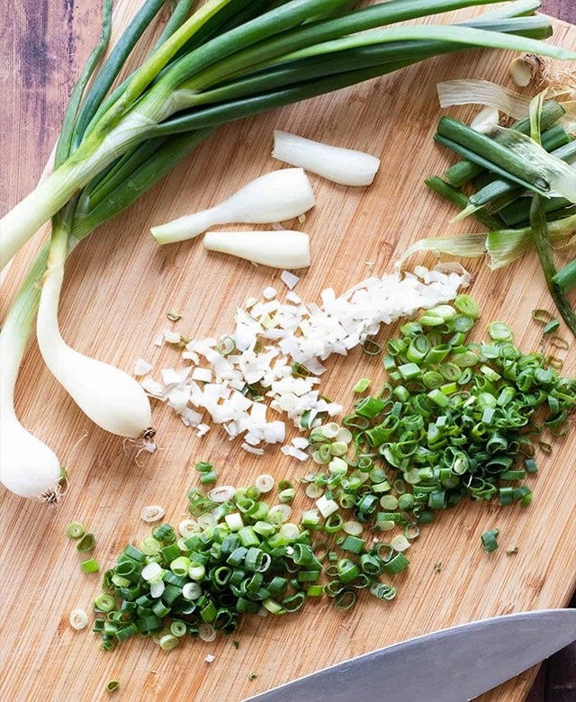Spring Onion Benefits in Winter for weight loss diabetes immunity ...
