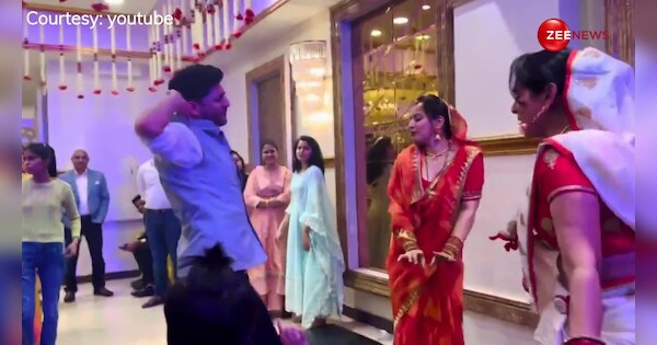 wedding dance of devar with 2 hot bhabhi is breaking down limits | शादी ...