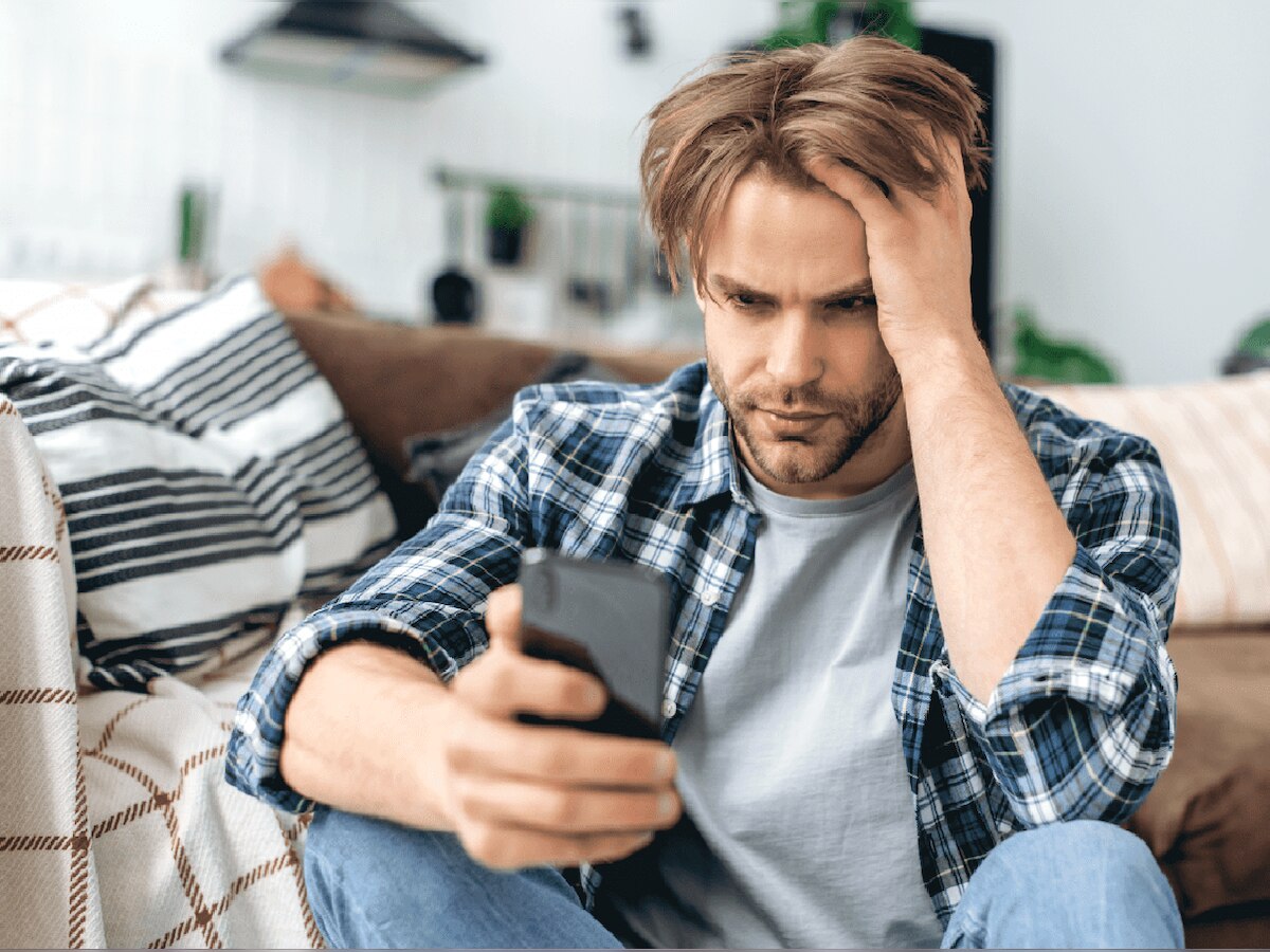 These are signs of smartphone addiction cell phone addiction symptoms ...
