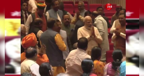 i am modi dont add jii to my name pm instruction to mla | " मैं मोदी हूं ", मेरे नाम के साथ 'जी ...