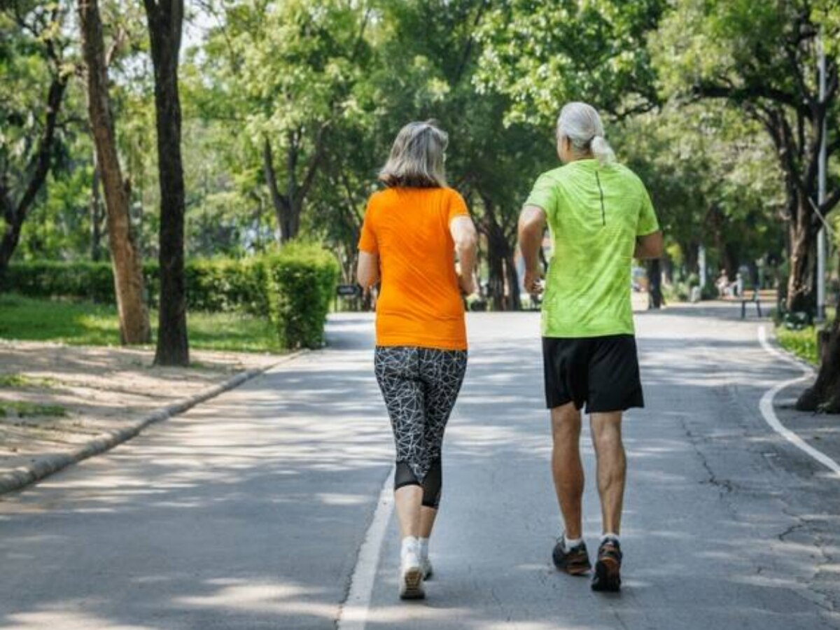 Health Tips benefits of walking morning and evening paidal chalne ke ...