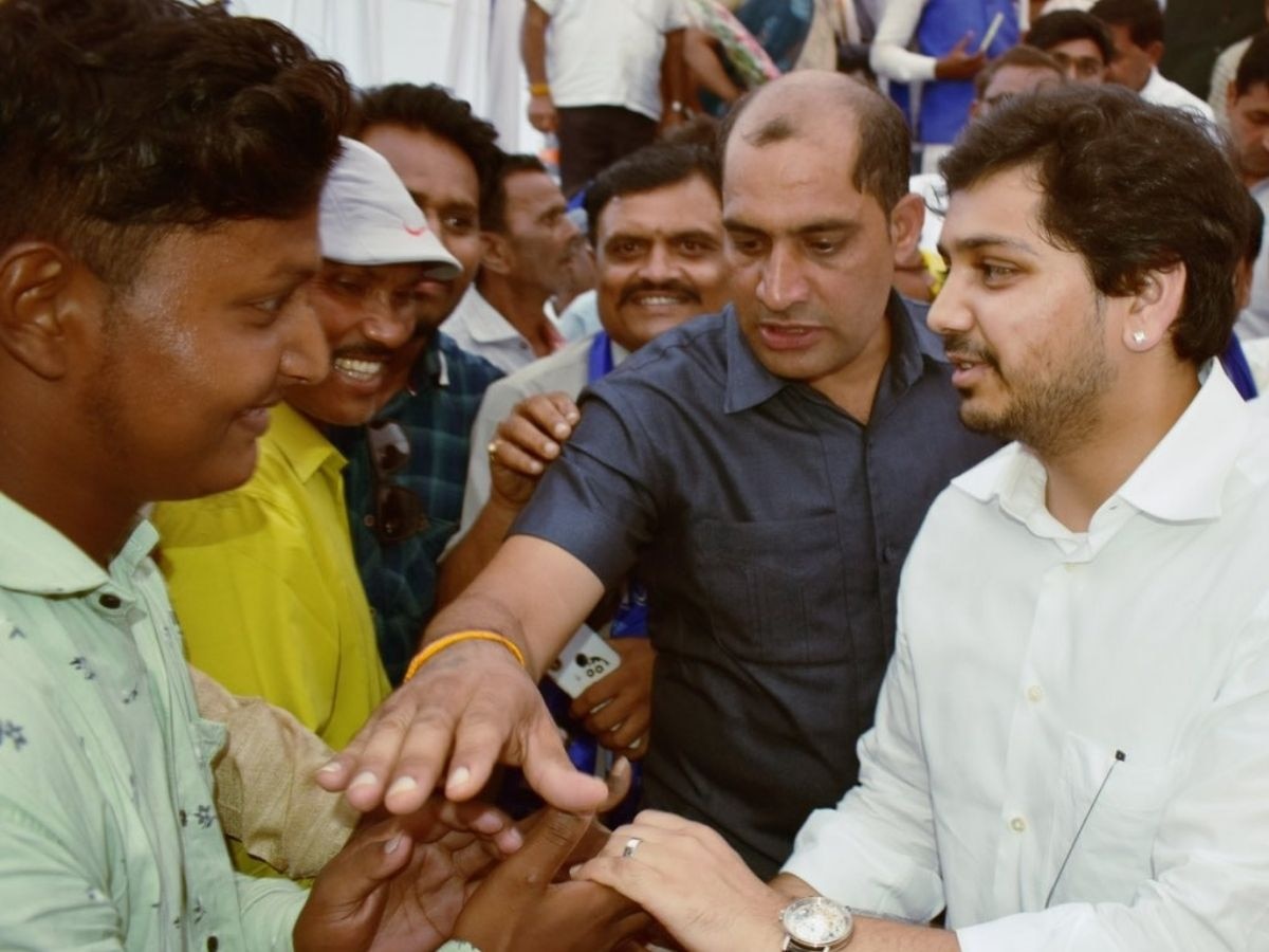 who is akash anand BSP successor after Mayawati | Akash Anand BSP ...