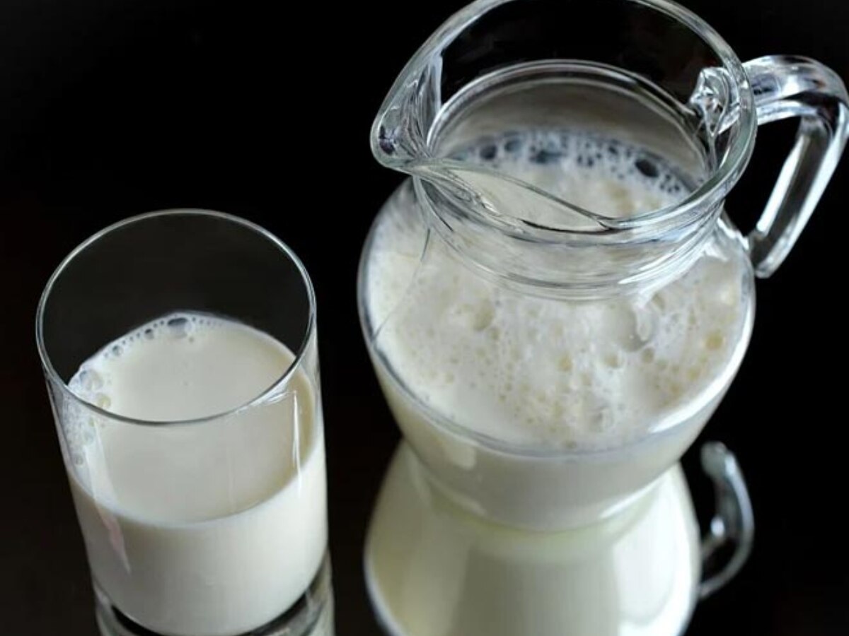 Use curdled milk for these 5 things | फटे दूध को फेंकने के बजाय इन 5 ...