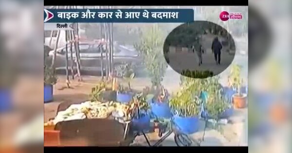 shahdara district Builder robbed in filmy style entire incident captured in CCTV laptop ki chori ...