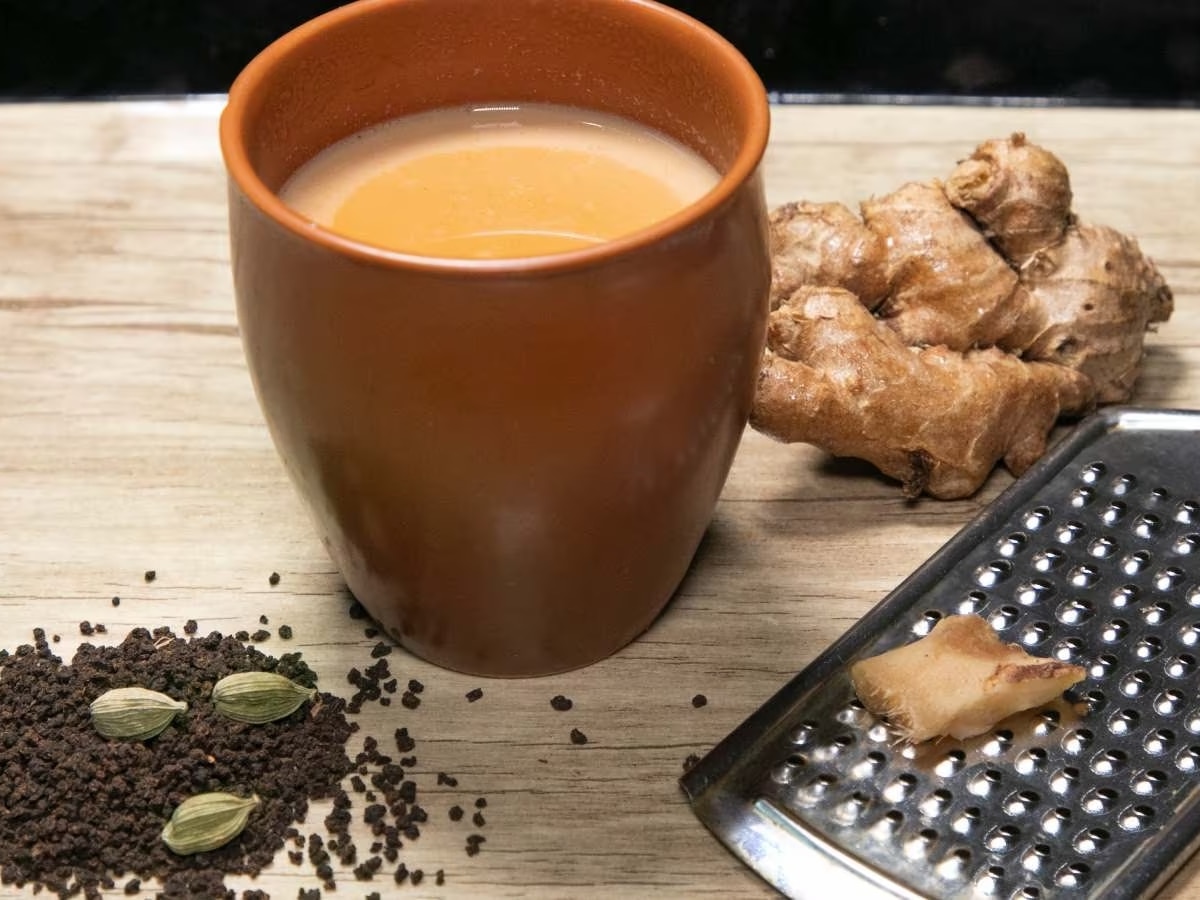 Ginger Tea Tips: अदरक की चाय में चाहिए कड़क स्वाद? यहां जान लें टी ...