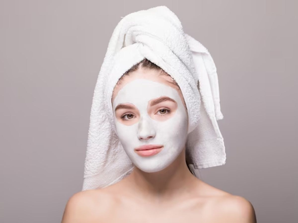 aata face pack sun burn flour based face pack for glowing skin ...