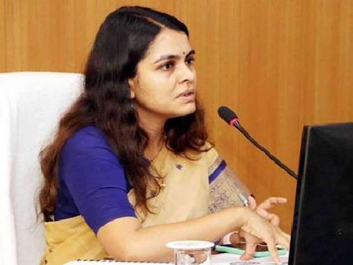 10 most beautiful female IAS IPS officers of country see photos |ये हैं ...