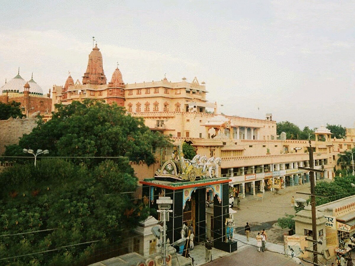 krishna janmabhoomi mathura temple was demolished 3 times by Ghaznavi ...