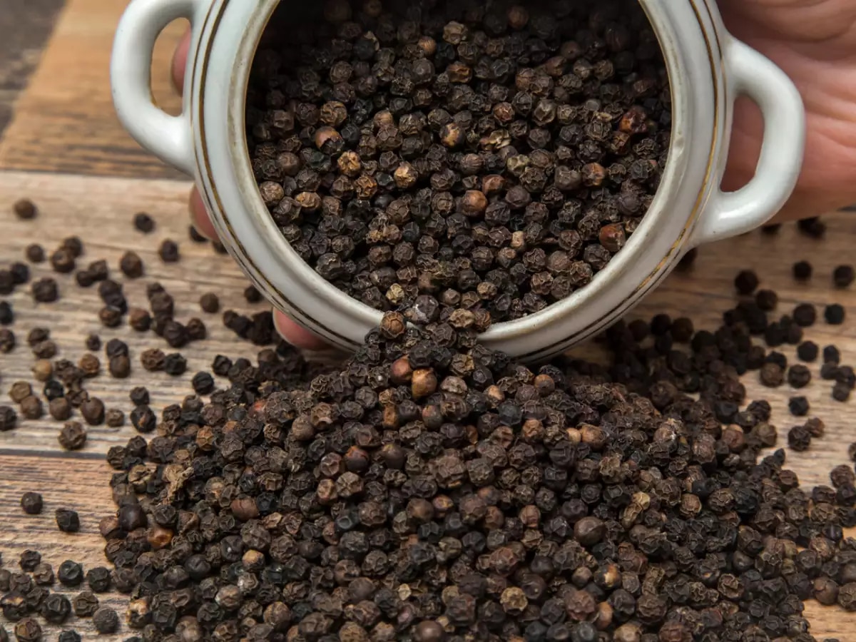 honey black pepper benefits shahad aur kali mirch ke fayde health tips ...