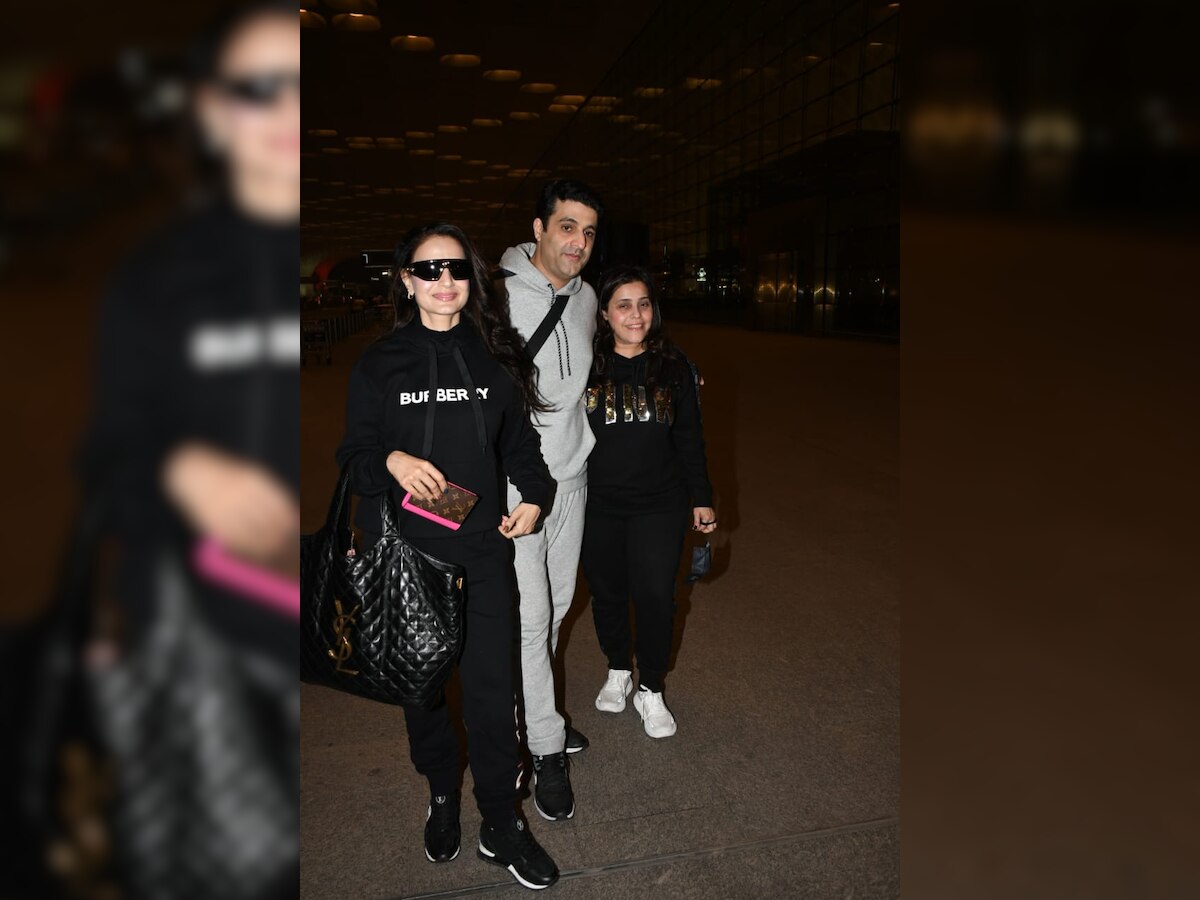 Tara Singh lady love Sakina aka Ameesha Patel spotted in black stylish ...