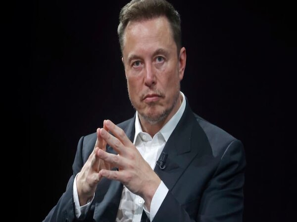 Elon Musk reaction on Tesla robot attacked Engineer in Factory | Tesla ...