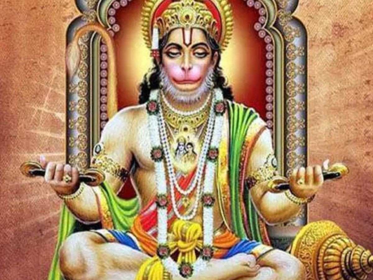 Hanuman chalisa puja rule kya Can women keep hanuman ji fast and pooja ...
