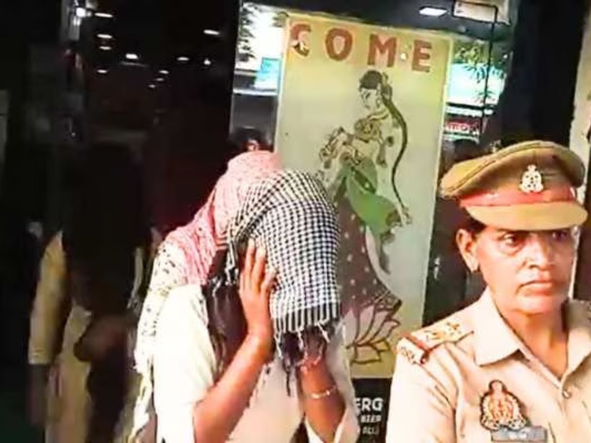 Sex Racket Going On In Farrukhabad Up Police Arrested Three Young Men